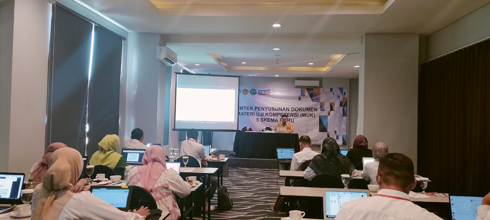 BIMTEK PENYUSUNAN DOKUMEN MATERI UJI KOMPETENSI (MUK) 5 SKEMA BARU – LPMPP